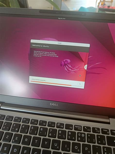 today is my linux birthday 🎂 🎈 one year ago i installed ubuntu and made