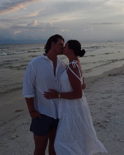 Courtney Brewer Courtney Brewer • Instagram Photos And Videos