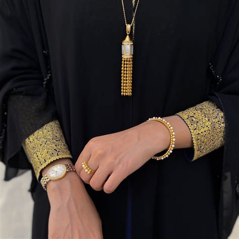 Minimalist Traditional Collection Sadaf Jewelry Set Premium Designer Jewelry With Crystals