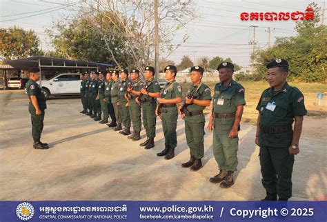 នគរបាលប៉ុស្តិ៍រដ្ឋបាលគ្រប់ប៉ុស្តិ៍ ចុះផ្សព្វផ្សាយគោលនយោបាយភូមិ ឃុំ សង្កាត់ មានសុវត្ថិភាព