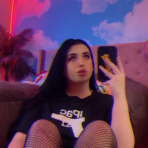 Want An Egirl Gf Scrolller