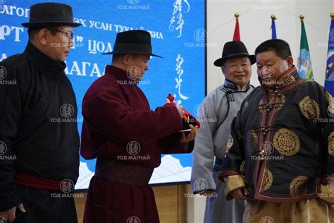 Дундговь аймгаас 24 Алдарт уяач цолтон шинээр төрлөө