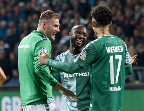 Van Dijks Two Word Reaction To Naby Keitas First Werder Bremen Game
