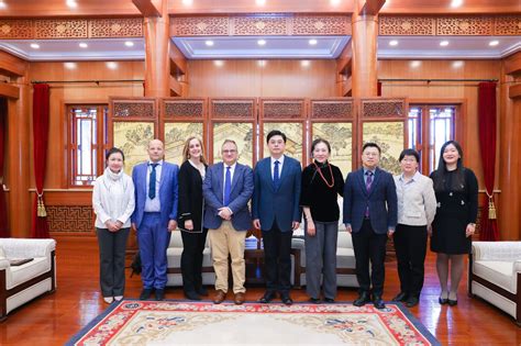 萨拉曼卡大学副校长劳尔·桑切斯·普列托访问北京大学 北京大学国际合作部