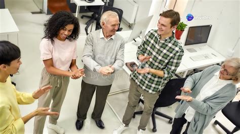 Ai Race Deepseek Vs Openai Deepseek Vs Openai Stargate Ai Race Showdown 비디오 Frogtoon Music