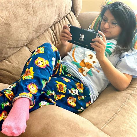 Aphmau Net Worth How Much Money She Makes On Youtube