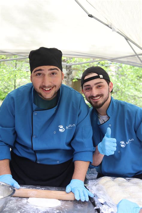 კოლეჯი ბლექსი კოლეჯი ბლექსი Added A New Photo