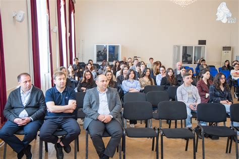 ბ ბათუმის შოთა რუსთაველის სახელმწიფო უნივერსიტეტი B S U