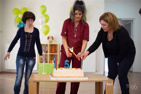 Комплексът за социални услуги за деца и лица с увреждания в Мездра стана на 5 години снимки