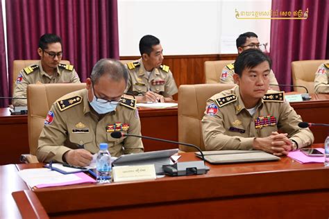 ឯកឧត្ដម នាយឧត្តមសេនីយ៍ សាស្រ្តាចារ្យ សេង ផល្លី
