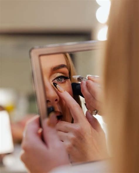 Adeles Black And Gold Nails Feature An Intricate Yet Minimalist Design