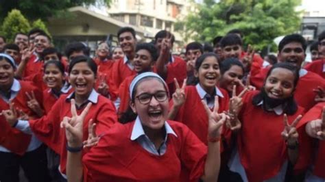 ICSE ISC Result लडकय न इस सल भ मर बज जनए 10व 12व क कस रह रजलट CISCE