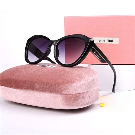 Miu Miu Очки имиджевые купить с доставкой по выгодным ценам в интернет магазине Ozon 1606088846