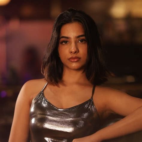 Aurora Sinclair Balloon Akka Age Biography Wiki Tv Shows Cinefry