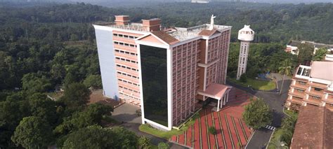 Amal Jyothi College Of Engineering First Engineering College In Kerala To Secure Naac A Grade