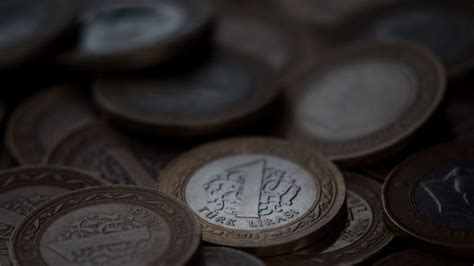 Турската централна банка понижи основния лихвен процент до 42 5 на сто Новини бг