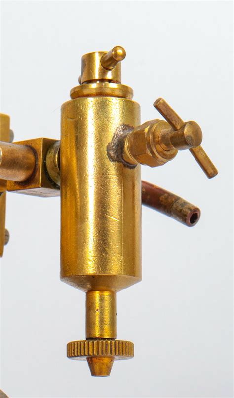 Twin Launch Engine With Reversing Gear Stock Code 11384