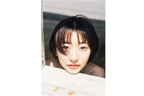 女優・武田玲奈の“3年間”が1冊に、中村和孝・川島小鳥ら4人のカメラマンが撮影した写真集が発売 Entame Next アイドル情報