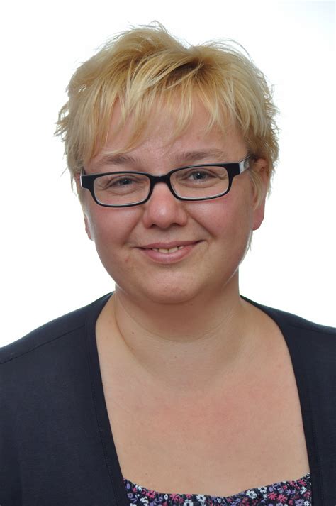 Über Mich Sprachen Und Kulturen