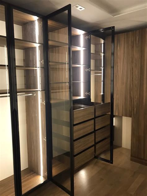 Garderoba Con Illuminazione