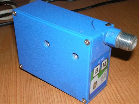 colour mark sensor rgb color sensor latest price manufacturers