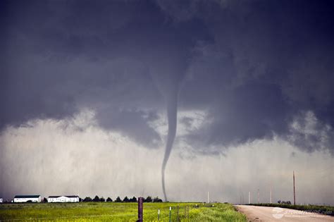 Top 10 Tornado Myths Debunked Ultimate Storm Chasing Tours