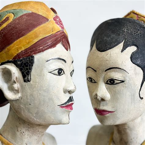 Loro Blonyo Statue Set Orient House