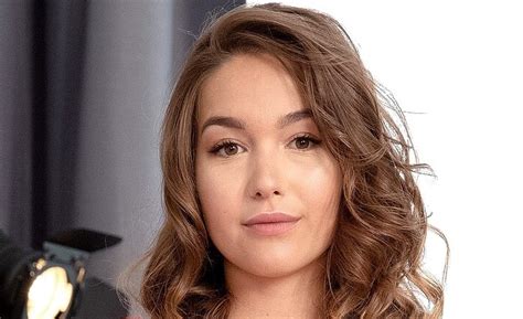Hazel Grace Biography Wiki Age Height Career Photos More