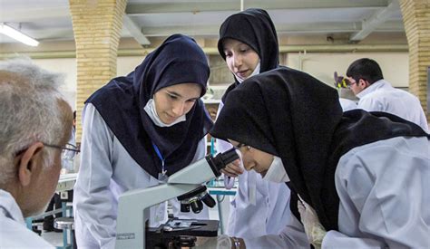 ثبت نخستين المپياد بين‌المللي دانش آموزي سلول‌هاي بنيادي ایرنا