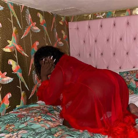 Only Jaaddee Xo Threads Say More