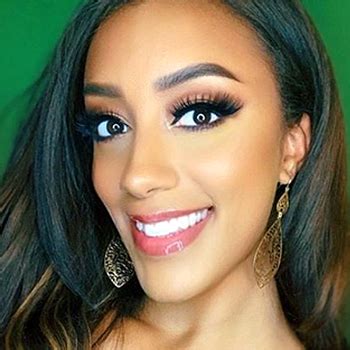 Ariana Gray Babe Page Watch This Adult Model On Freeones