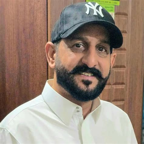 Riasat Ali Riasat5961 • Threads Say More