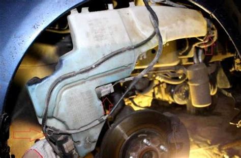 Как снять бачок омывателя на форд фокус 2 видео Как снять бачок омывателя Форд Фокус 2