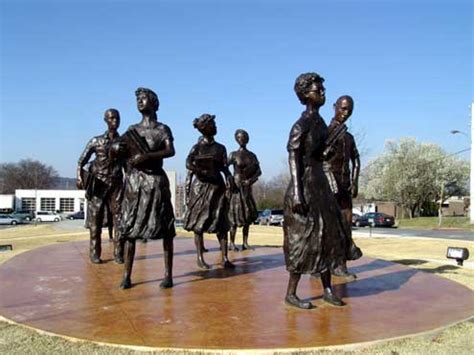 Impressive Sculpture Memorial Honors The Little Rock Nine North Texas