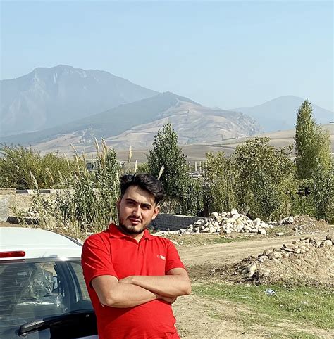 عکس های جدید محسن لطفی، خواننده کرمانجی اسفراین طرفداری