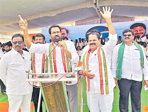 కాంగ్రెస్‌తోనే ప్రజాస్వామ్య ప్రభుత్వం Democratic Government With Congress