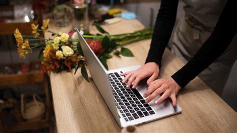 Polyai Deepens Partnership With Twilio Martech Cube