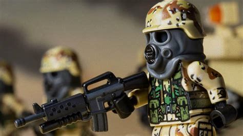 사막의 폭풍작전 브릭매니아 미군 피규어 리뷰 Desert Storm Us Army With Gas Mask Youtube