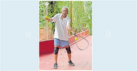 കാലിക്കറ്റിന്റെ കായികഗുരു പ്രഫ ഇ ജെ ജേക്കബ് നവതിയിൽ