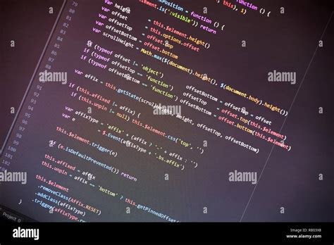 Programmation Php Et Html En Couleur Le Code Source Sur Un Moniteur écrit Par Un Jeune