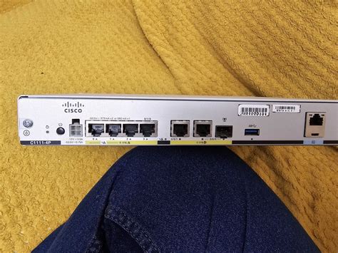 Router Cisco Isr 1111 4p Bucuresti Sectorul 4 • Olx Ro