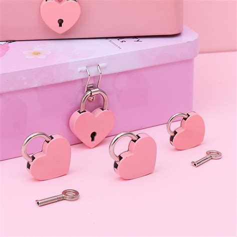Yirtree Small Lock With Keys Heart Lock Mini Lock Locker Decor Diary
