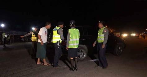 စစ်ကောင်စီ စစ်ဆေးရေးဂိတ်များတွင် အဆမတန် ငွေကြေး တောင်းခံနေ