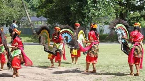 Dari Ritual Tolak Bala Ke Panggung Festival Evolusi Tari Ebeg