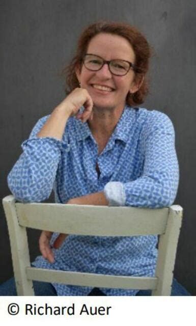 Es Wird Magisch Auer Liest Die Schule Der Magischen Tiere Meidling