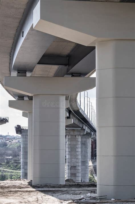 Pillar Of Bridge Underside Of An Elevated Roads Gray Pillars Support The Weight Of The