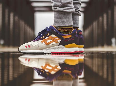 Кроссовки Asics купить с доставкой в Москве и России