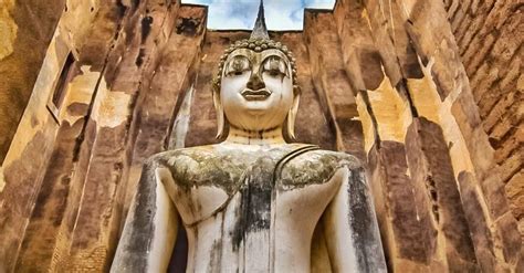 รวมรูปภาพของ ภาพหาชมยาก พระอาทิตย์ทรงกลดเหนือพระอจนะ วัดศรีชุม ปรากฏการณ์ธรรมชาติที่น่าอัศจรรย์