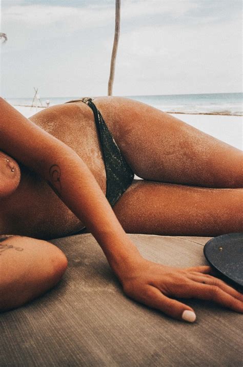 Maya Singer Sexy And Topless 14 Photos Thefappening