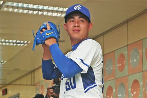 新聞 投出新人王身價翻倍 曾峻岳最常請爸媽吃屋馬 Baseball板 Disp Bbs